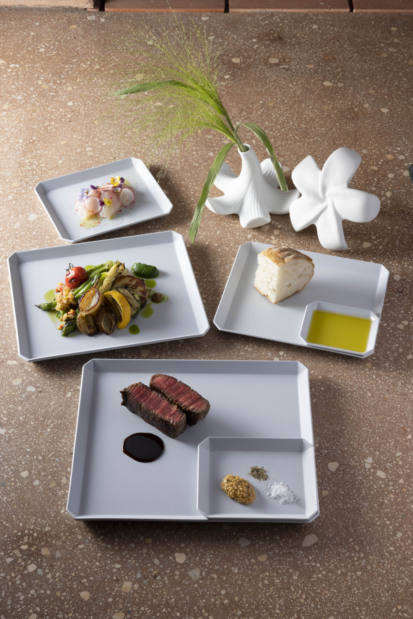 4 Japanese Artisans Reimagining Traditional Arita-yaki for Modern ...